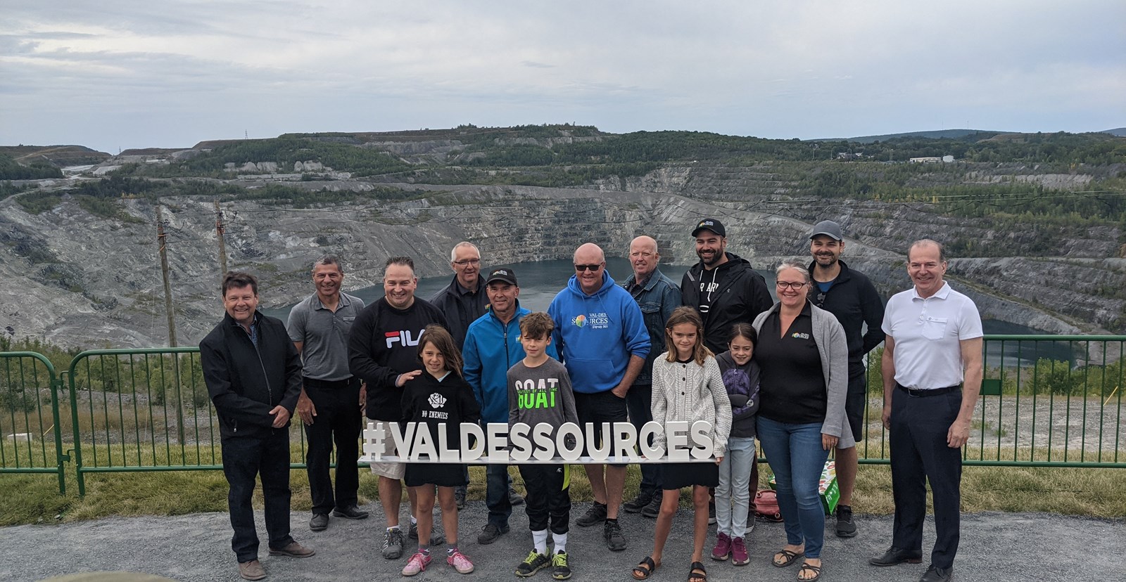 La Place de la Traversée inaugurée à Val-des-Sources